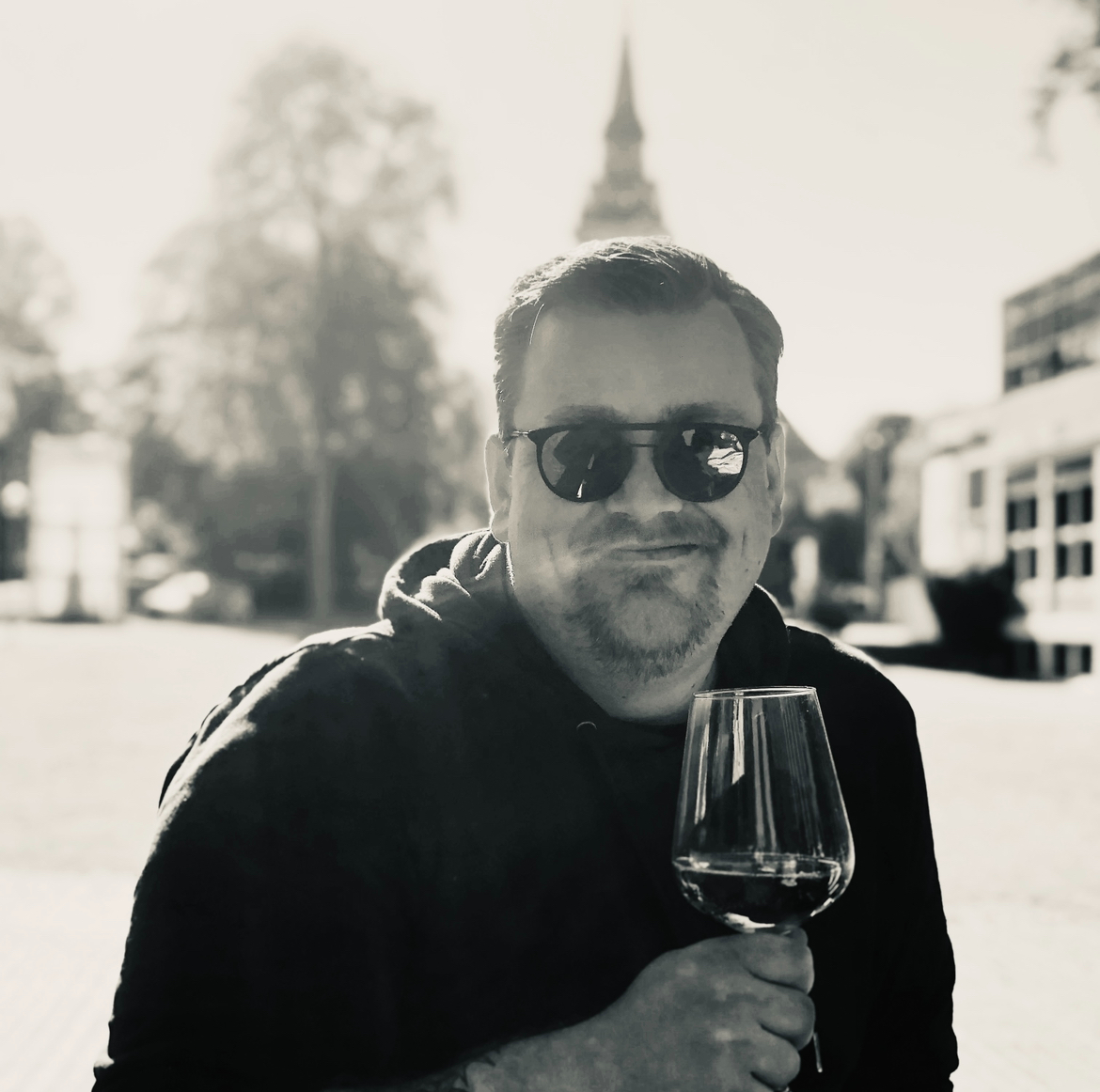 Kom på en date med René Kirk